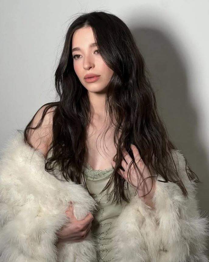 Sao phim 18+ đẹp mê hồn ở tuổi 25, tiết lộ quá trình khổ luyện cho vai ...