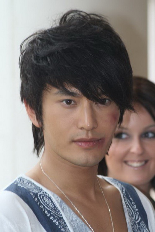 Đại S "sung sướng" khi hôn Huỳnh Hiểu Minh