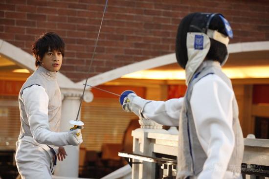 Đại S "sung sướng" khi hôn Huỳnh Hiểu Minh