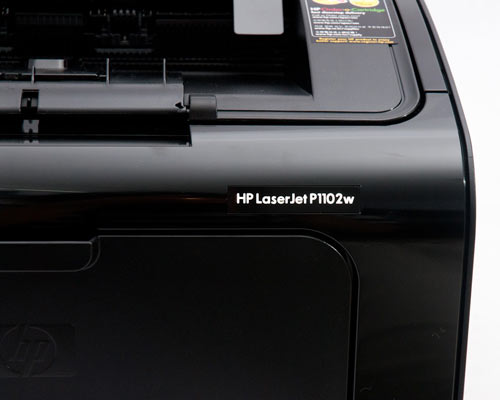 HP LaserJet Professional P1102w: Máy in của thời không dây