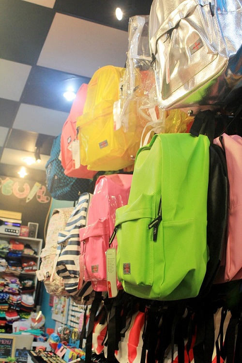 Little Devil shop - Share some colors of life