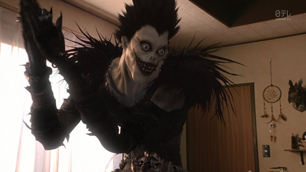 “Death Note” 2015: Yagami Light “dính bẫy” của L suýt bị bắn chết