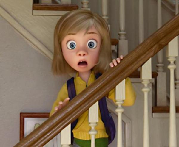 Cha mẹ choáng váng phát hiện Riley (“Inside Out”) hẹn hò