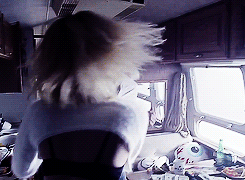 Những khoảnh khắc đáng nhớ trong MV "người lớn" của Trouble Maker