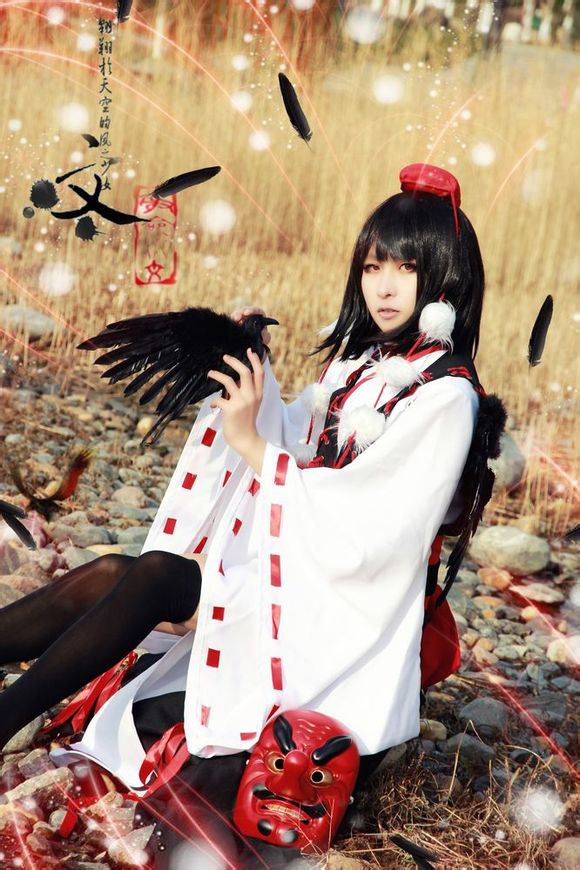 Ngỡ ngàng với vẻ "xinh đẹp" của chàng trai cosplay