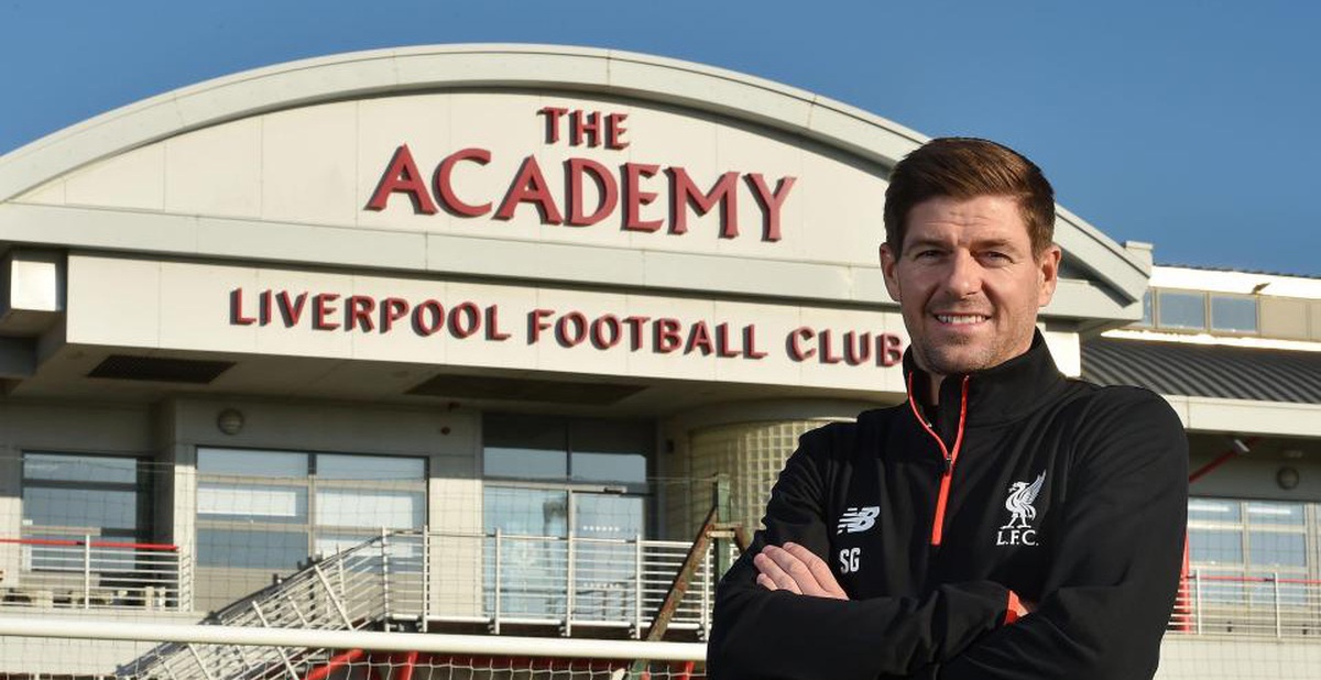 "Huyền thoại sống" Gerrard trở lại Liverpool, phụ trách ươm mầm tài năng