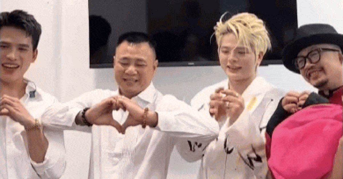 NSND Tự Long: “Say Hi hay Chông Gai thì đều là những cống hiến của ...