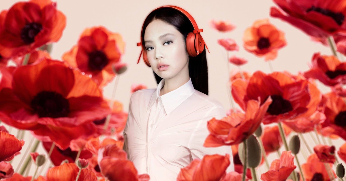 Jennie (BLACKPINK) bắt tay Apple ra mắt tai nghe đỏ Ruby đẹp mỹ mãn: Mở ...