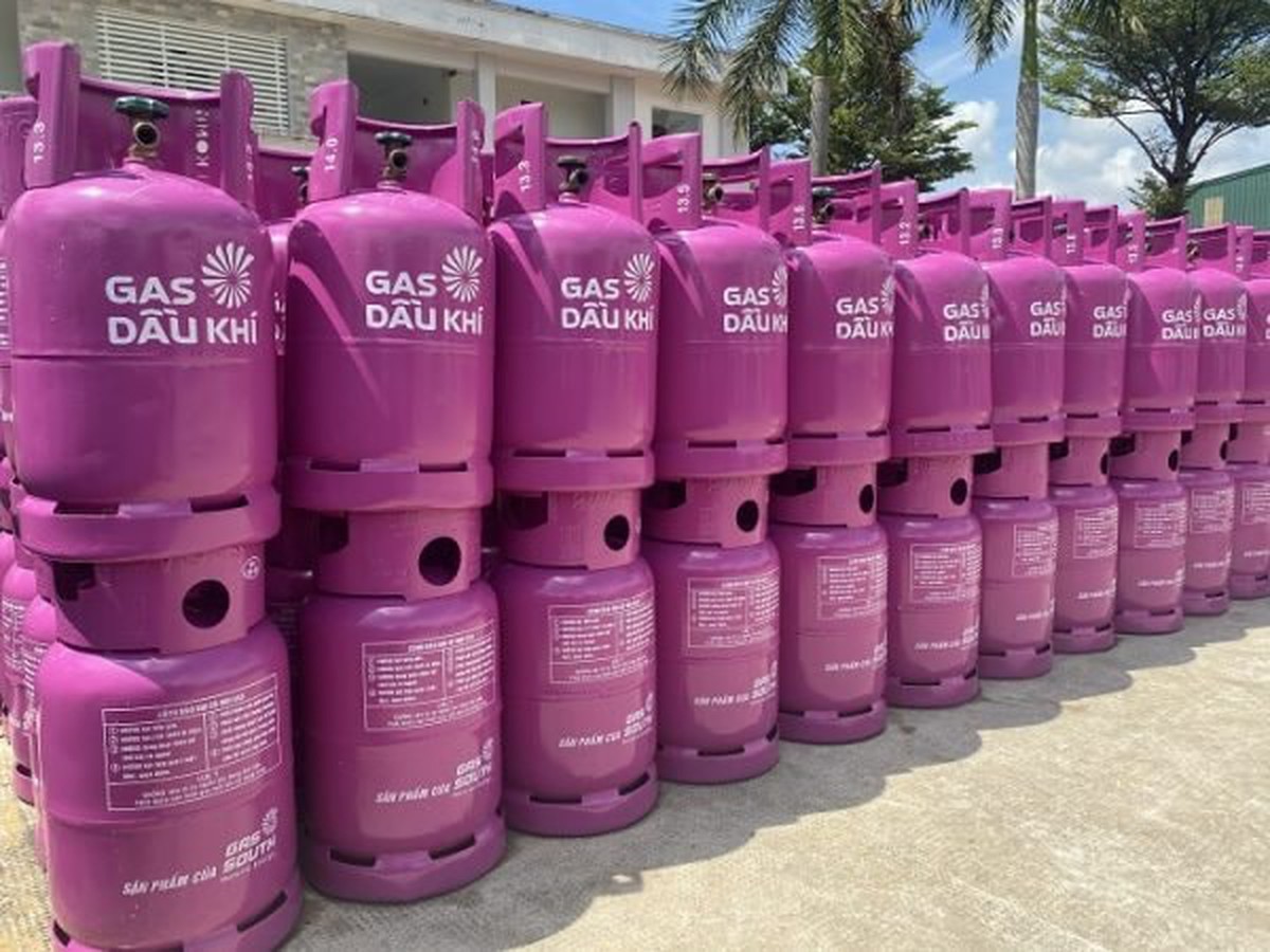 Giá gas chạm mức 661.000 đồng: Hai đại gia bán lẻ Việt lập kỷ lục doanh ...