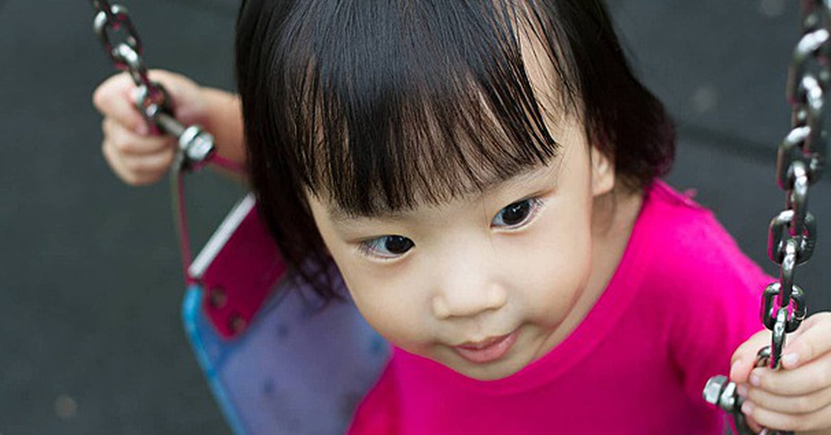 Chỉ cần nhìn cách con chơi ở sân chơi, cha mẹ cũng có thể đoán được ...