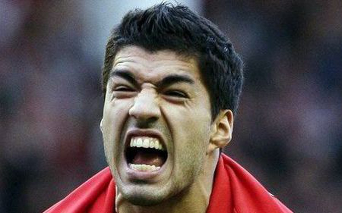 Điểm tin sáng 22/11: Luis Suarez bị căm ghét nhất giới cầu thủ