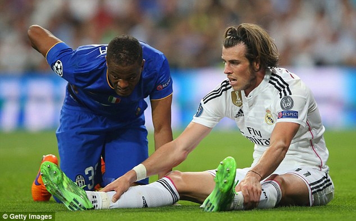 Gareth Bale vô duyên đến khó tin trước khung thành Juventus