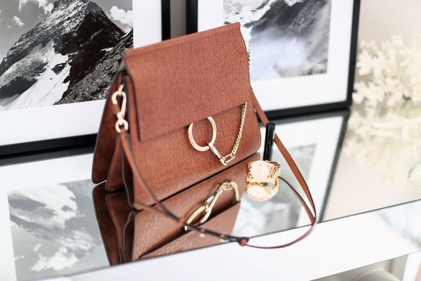 Chloé Faye - chiếc túi tranh ngôi IT Bag của năm 2016