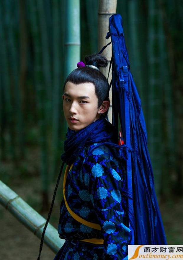 Bộ phim "sến sẩm" xứ Trung bất ngờ lên như diều gặp gió nhờ phục trang ...