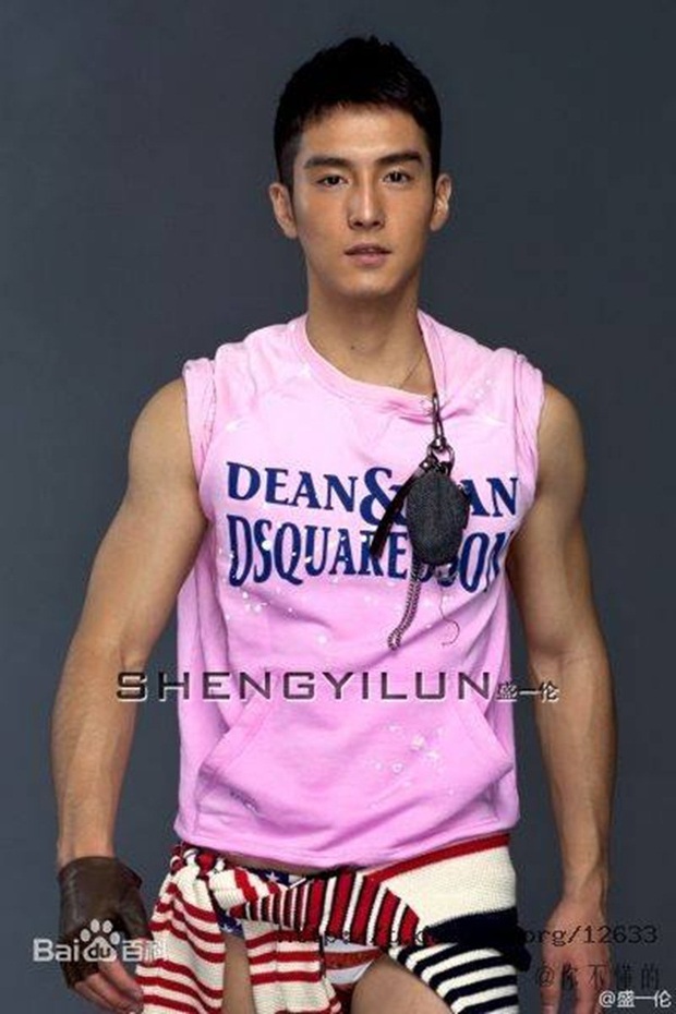 Bộ phim "sến sẩm" xứ Trung bất ngờ lên như diều gặp gió nhờ phục trang ...