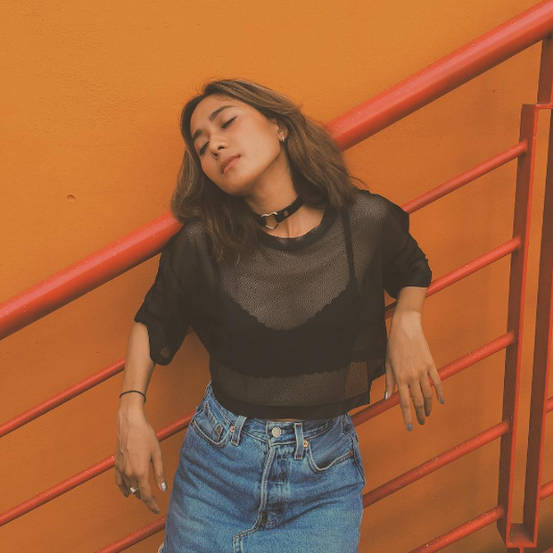 4 cô nàng sẽ khiến bạn ao ước: Cần gì trắng, giá mà da mình cũng... nâu!