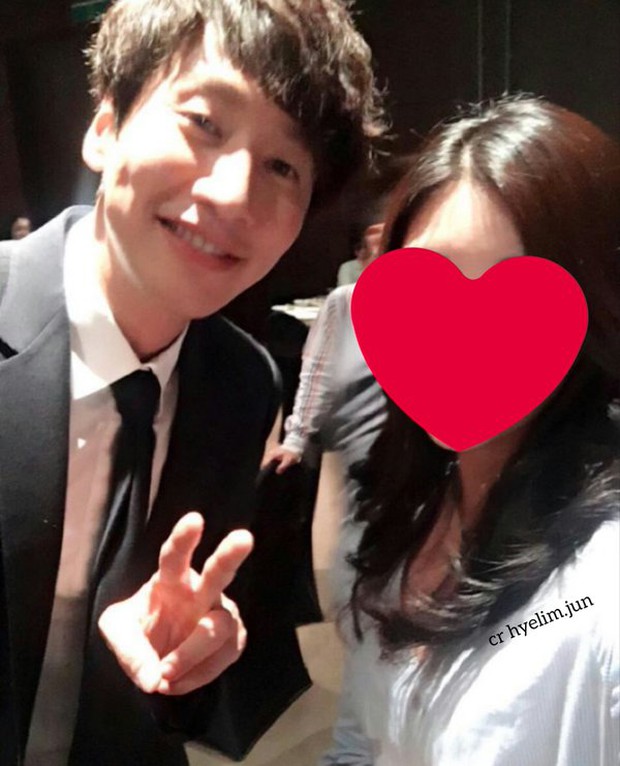 Lee Kwang Soo nhảy "lố", EXO hát tặng hôn lễ PD Myuk nổi tiếng nhất ...