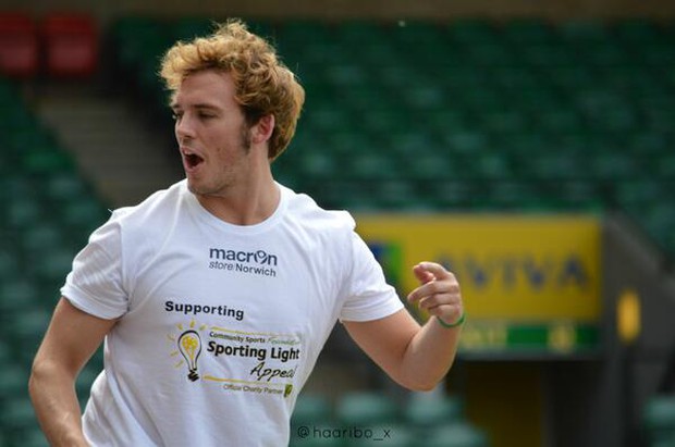 Sam Claflin – Chàng hoàng tử mới của những bộ phim tình cảm lãng mạn