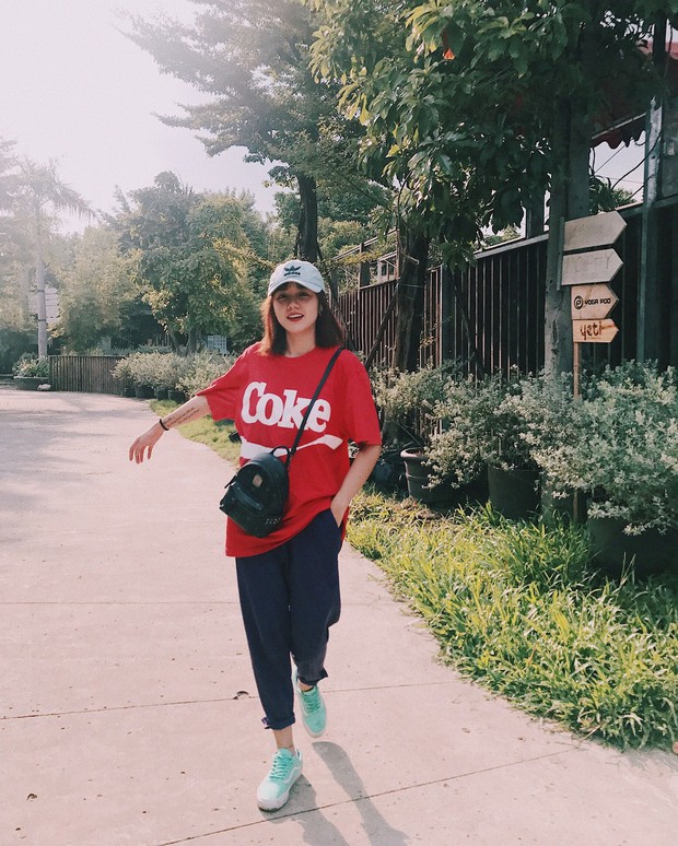 Chỉ cao 1m55 nhưng Phương Ly mặc đồ oversize lúc nào cũng đẹp hết nấc