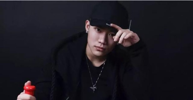 Top 10 minh tinh Cbiz sụp đổ hình tượng trong mắt người hâm mộ năm 2018