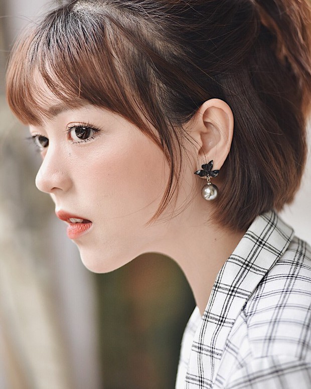5 nữ sinh đang đi học bỗng nổi tiếng và thành hotgirl: Người được ví ...