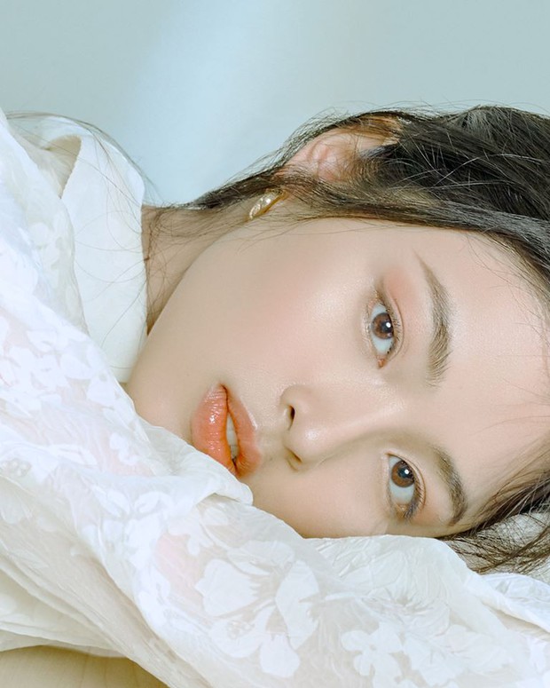 Lan Thy - nữ sinh ĐH Y sở hữu nhan sắc như minh tinh Hongkong