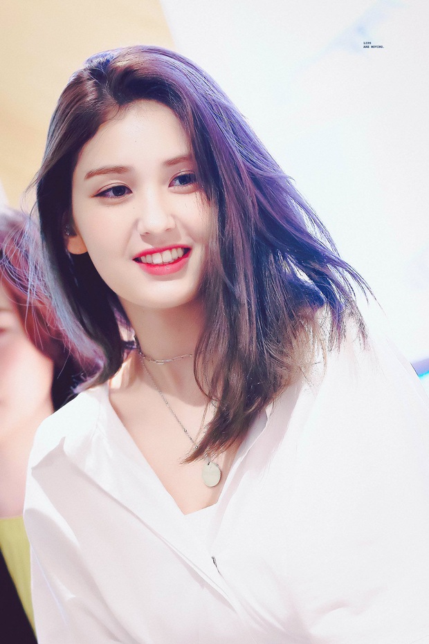 Somi kể chuyện Jisoo và Lisa đến thăm khi quay MV, tiết lộ sự khác biệt ...