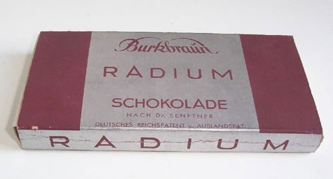 Trước khi biết về sự nguy hiểm của Radium, con người đã từng dùng nó ...