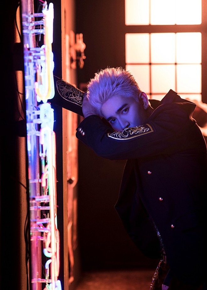 Chi Dân "lột xác" hình tượng, tự tin khoe body sexy trong MV tiền tỷ