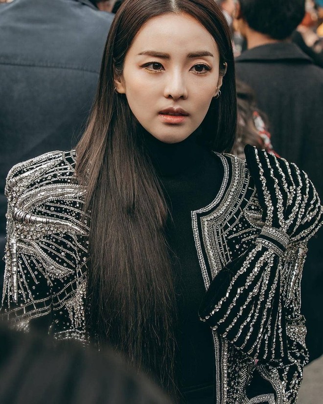 Màn chạy sô chóng mặt của Dara tại 5 sự kiện quốc tế Paris: Khi đẹp như ...