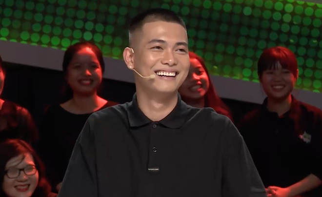 BigDaddy - Emily hết quấn quýt lại lườm nguýt nhau cực tình cảm tại ...