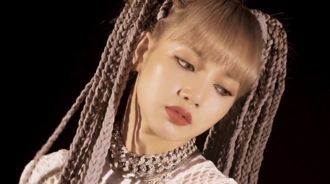 Để có được phân cảnh ấn tượng nhất trong MV mới, BLACKPINK đã phải đối ...