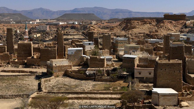 Vùng đất các chị em lo tất, đàn ông chỉ việc đội vương miện hoa cười ...