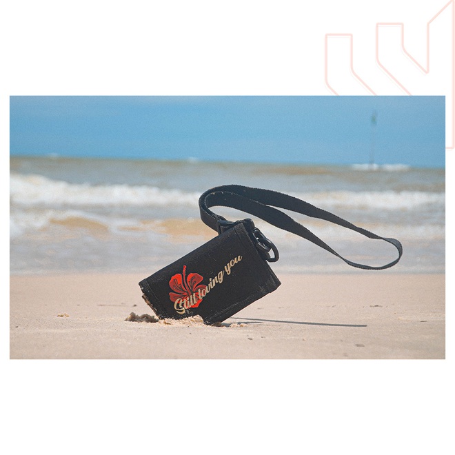 BST mới của SLY Clothing – Cùng nhau viết những tháng ngày tuổi trẻ rực rỡ