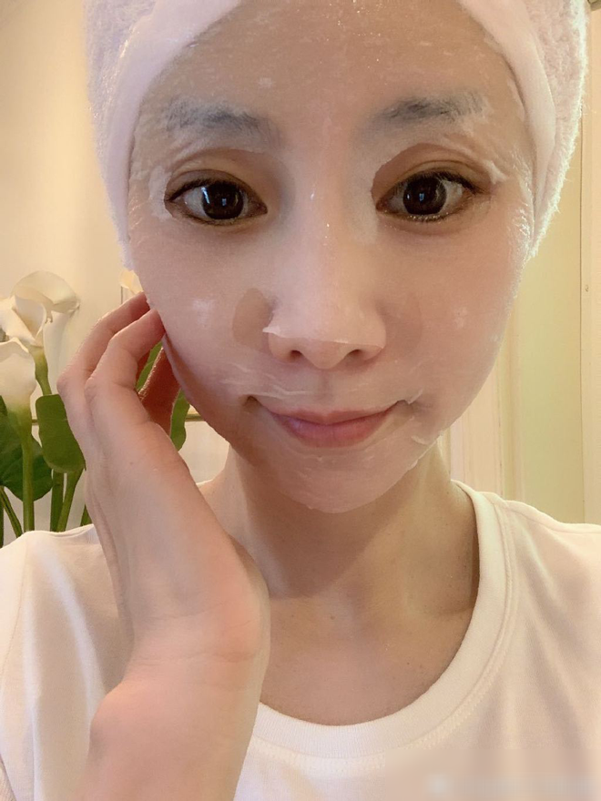 Tuân thủ 2 "không", người phụ nữ U60 trẻ như mới đôi mươi