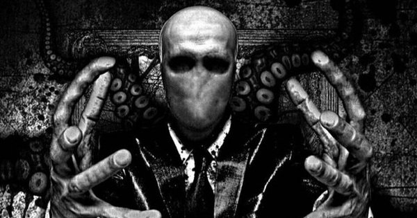 Screen Gems đánh tiếng về dự án phim kinh dị dựa theo nhân vật Slender Man