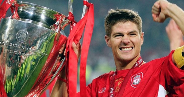 Huyền thoại Steven Gerrard chính thức giải nghệ ở tuổi 36