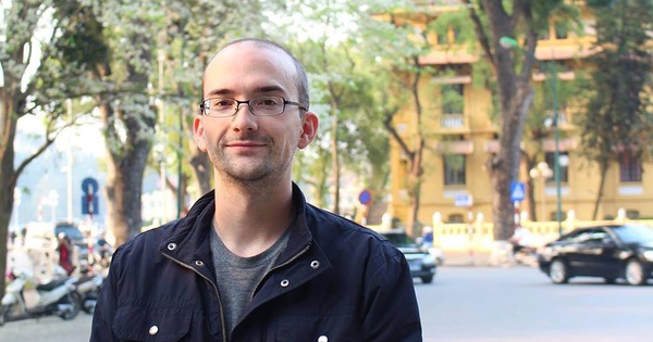 Dan Hauer bị phản đối khi bình phẩm hiếu thắng về bằng cấp cô giáo Kiều ...