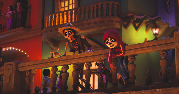 Coco - Lễ hội cho người chết và sự hồi sinh kỳ diệu của Pixar