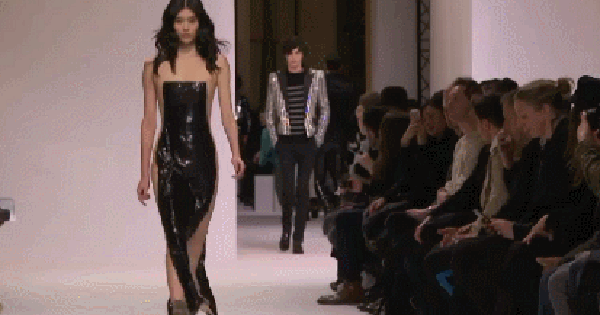 MING XI: Tuyên bố giải nghệ đúng là nói suông, Ming Xi catwalk trở lại ...