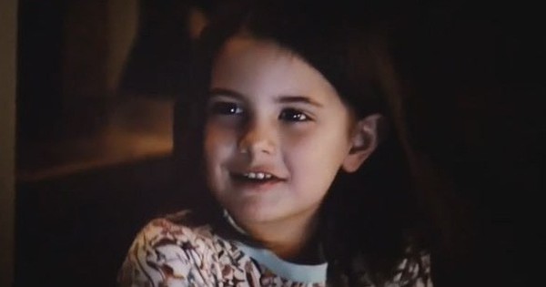 "Con gái Iron Man" Lexi Rabe đăng clip cầu xin cư dân mạng: "Làm ơn ...