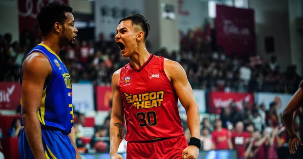 Tim Waale và câu chuyện về người anh hùng thầm lặng trên sân bóng rổ