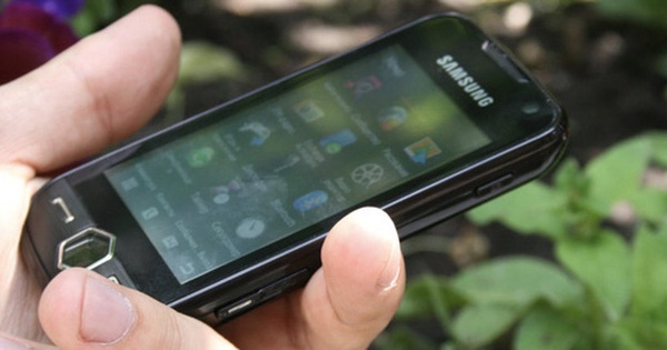 Nhìn lại Samsung S8000 Jet: Chiếc "phản lực" khiến cả những smartphone ...