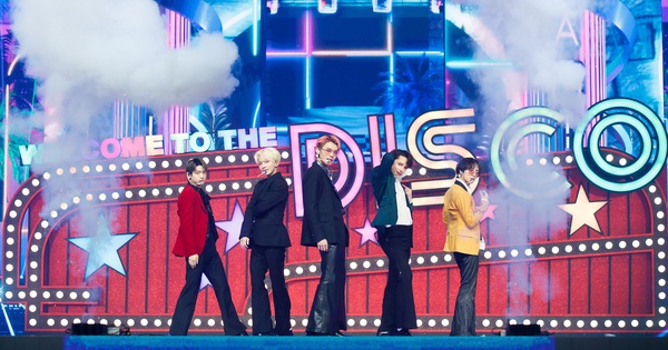 Knet chê sân khấu cover Dynamite của TXT tại MAMA 2020