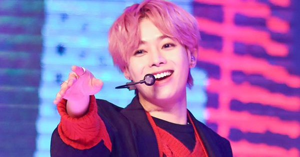 Hanbin (TEMPEST) bùng nổ visual tại họp báo debut