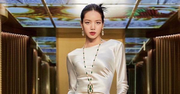 Loạt bài đăng có giá bằng cả căn biệt thự của Lisa (BLACKPINK) trên ...