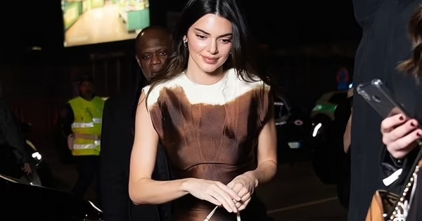 Kendall Jenner khoe vóc dáng quyến rũ tại tuần lễ thời trang Milan
