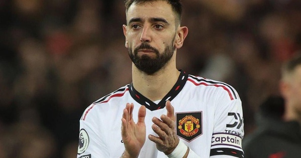 Bruno Fernandes bị chỉ trích thậm tệ
