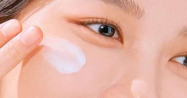 Sisters Who Use This Sunscreen To Watch Out For Acne Prone Skin
