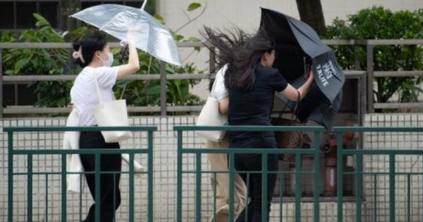 Bão Saola sức gió 165km/h đổ bộ tỉnh Quảng Đông - Trung Quốc